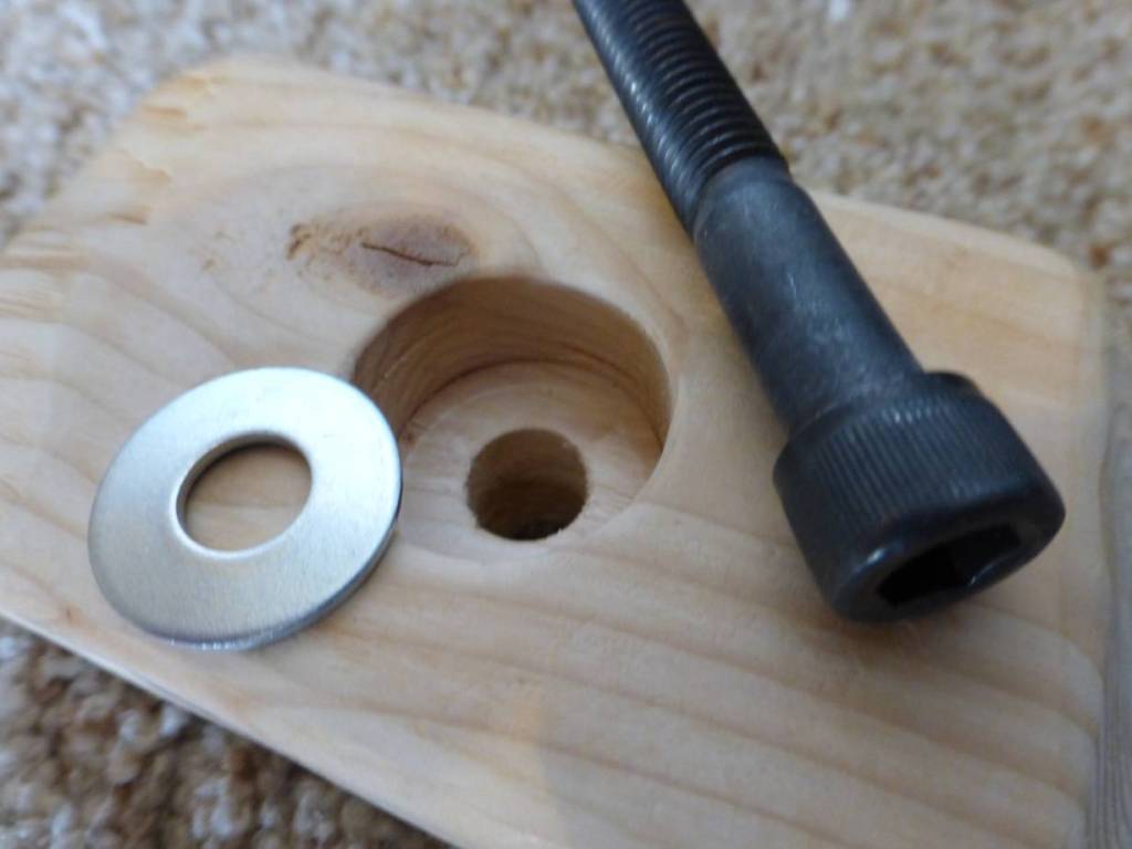 How to Build a Gym in Your Hallway | The Earthling's Handbook